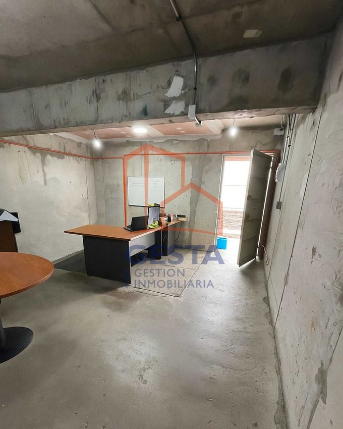 Bodega en Arriendo en Recoleta, Gran bodega (143374)