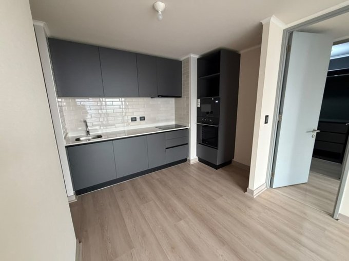 Departamento en Arriendo en Las Condes, Rotonda atenas