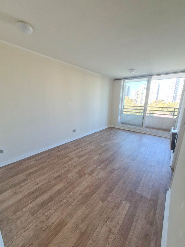 Departamento en Arriendo en San Miguel, Cercano a segunda transversal ...