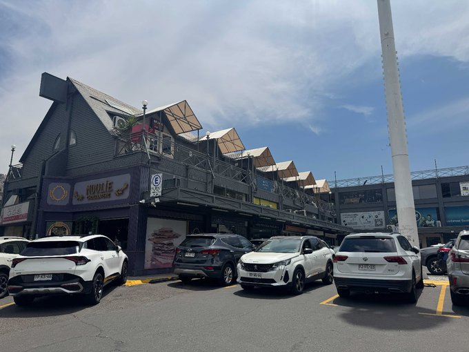 Local Comercial en Arriendo en Lo Barnechea, Local Comercial Los ...