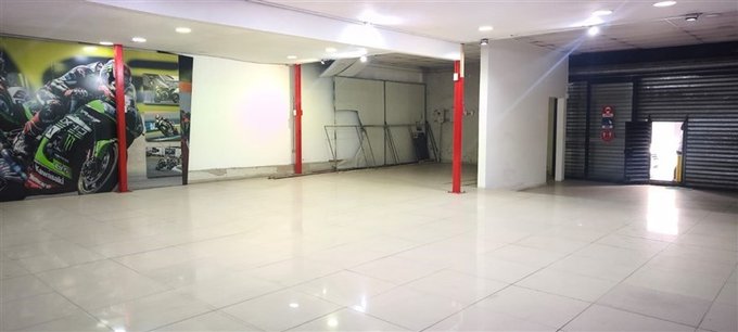 Local Comercial en Arriendo en Santiago, Argomedo. Santiago centro