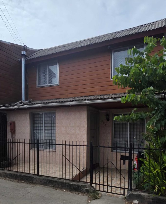 Casa en Venta en Coronel, Rrb/ vende casa villa louta (166025)