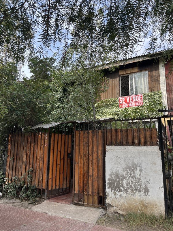 Casa en Venta en La Cisterna, Letras con plaza castelar