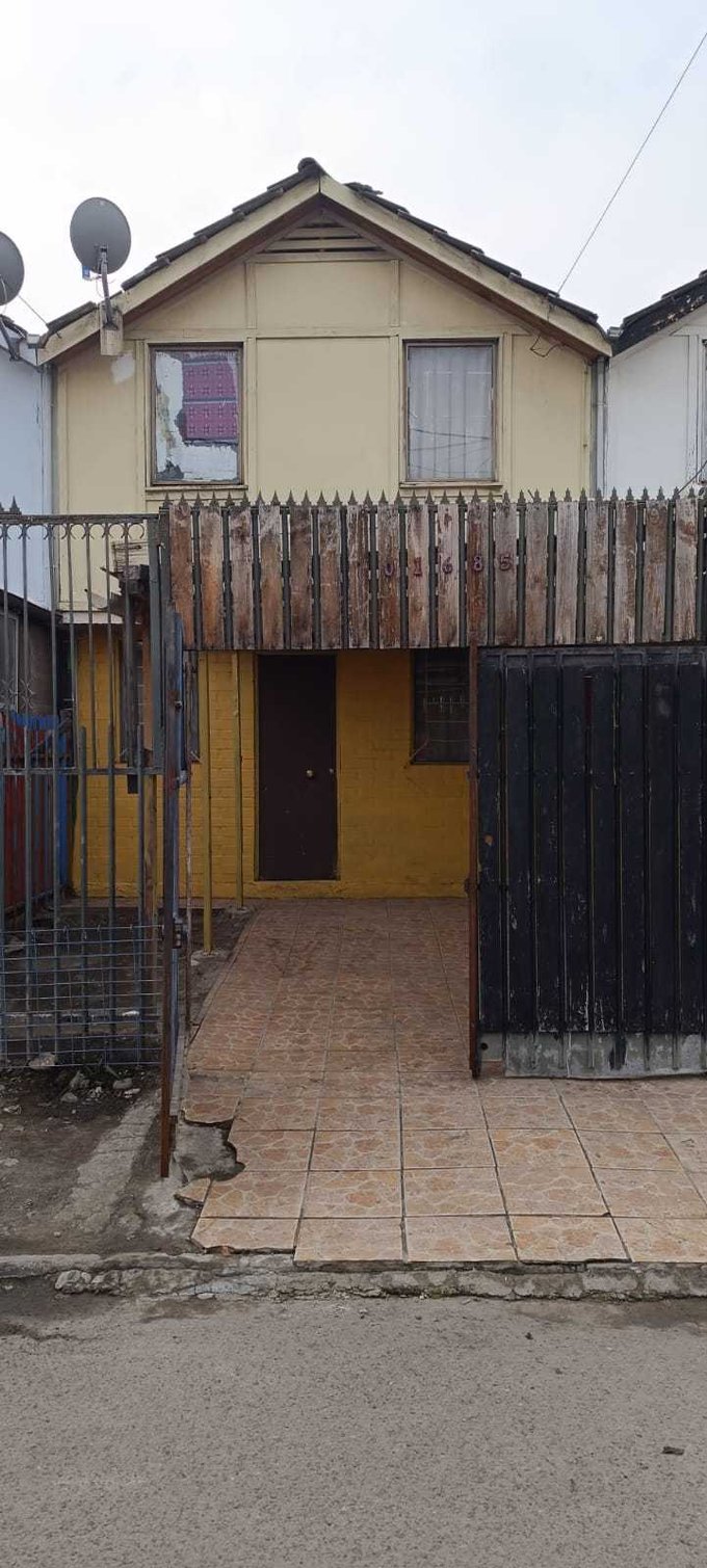 Casa en Venta en Puente Alto, Pochoco- Puente alto- frente cerro la ...