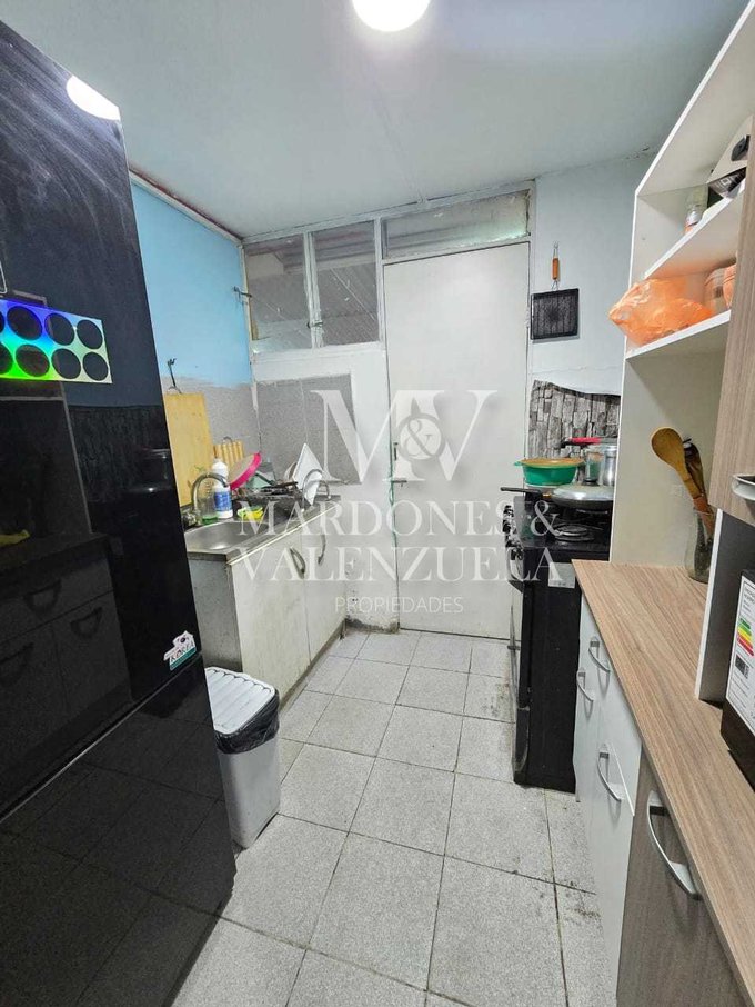 Casa en Venta en Recoleta, Propiedad de gran tamaño, ideal para taller ...