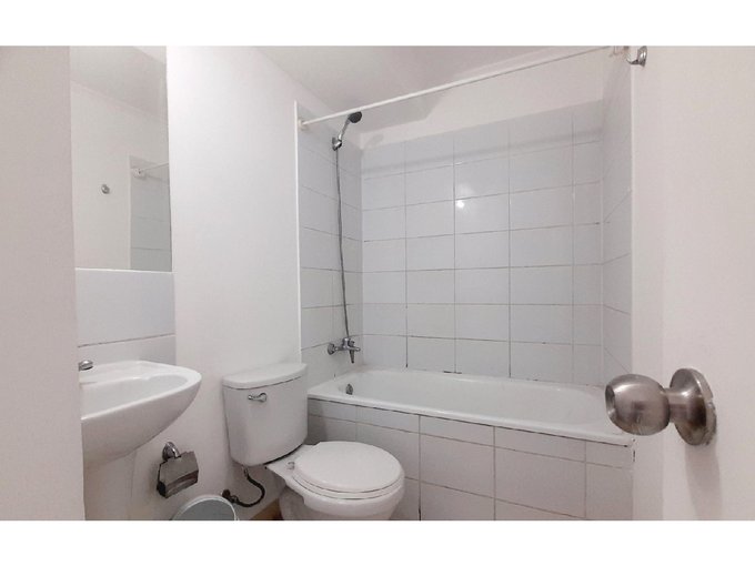 Departamento en Venta en Quinta Normal, Av. María Rozas Velásquez 51