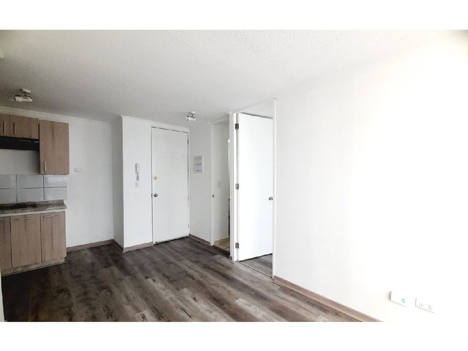 Departamento en Venta en Quinta Normal, Av. María Rozas Velásquez 51