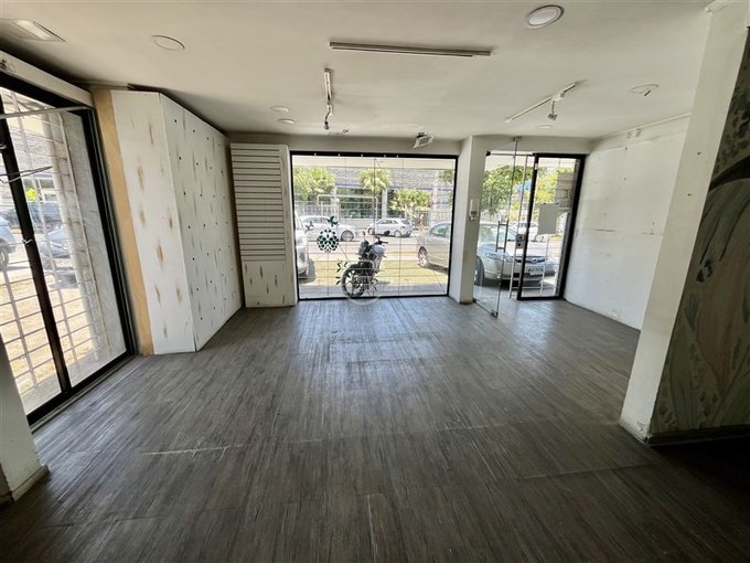 Local Comercial en Venta en Vitacura, Lo beltran / juan xxiii